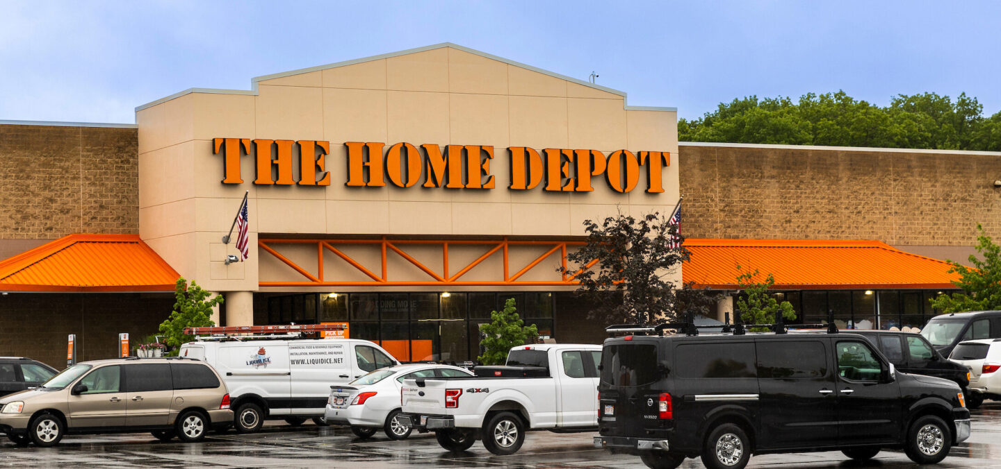 WAMESIT PLAZA - DSM Realty