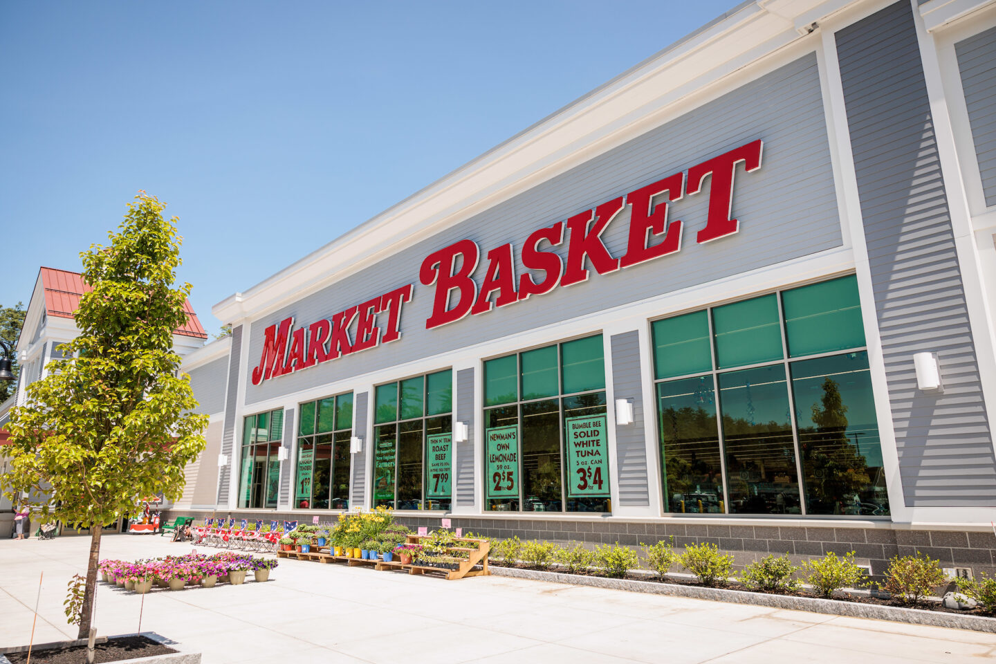 MERCHANTS WAY - DSM Realty