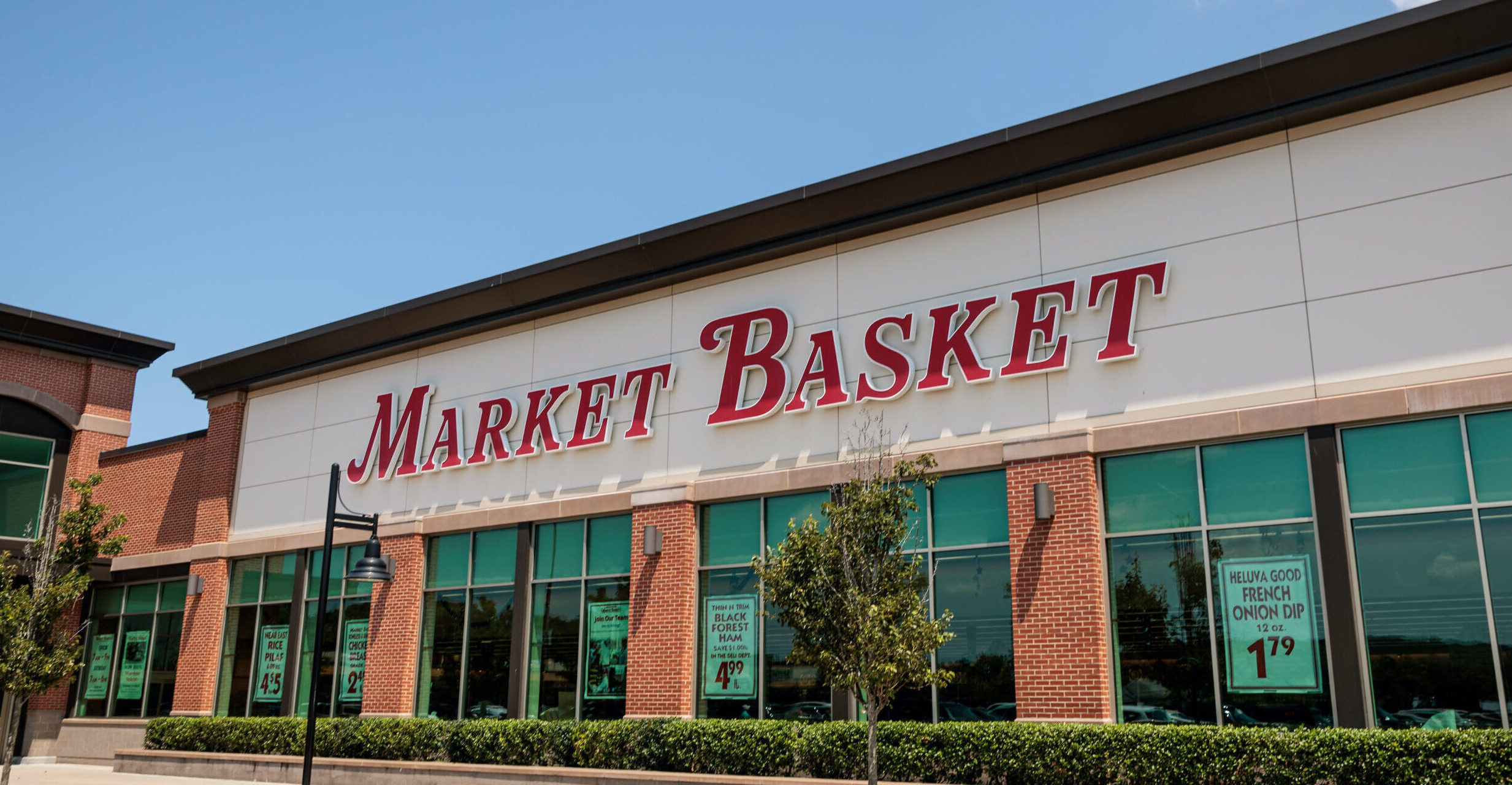 WESTGATE MARKET PLACE - DSM Realty